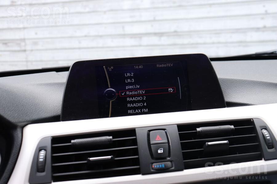 Zils BMW 320 2014 Valmiera, ar dzinēja tilpumu 2.00 L un nobraukumu 0 tūkst. km par 7600 €, foto 20 vietnē AUTOMOTO.COM.LV