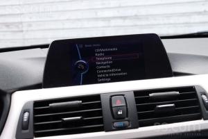 Zils BMW 320 2014 Valmiera, ar dzinēja tilpumu 2.00 L un nobraukumu 0 tūkst. km par 7600 €, foto 21 vietnē AUTOMOTO.COM.LV