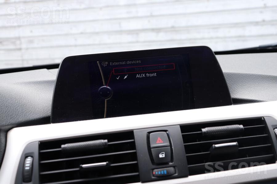 Zils BMW 320 2014 Valmiera, ar dzinēja tilpumu 2.00 L un nobraukumu 0 tūkst. km par 7600 €, foto 22 vietnē AUTOMOTO.COM.LV