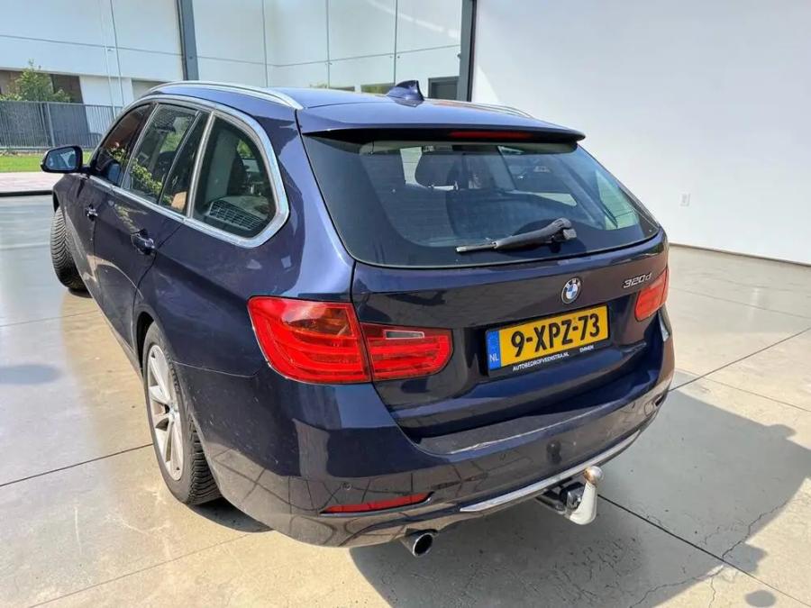 Blue BMW 320 2014 in Jurmala, with an engine capacity of 2.00 L and mileage of 281 thousand km for 9750 €, photo 3 on AUTOMOTO.COM.LV