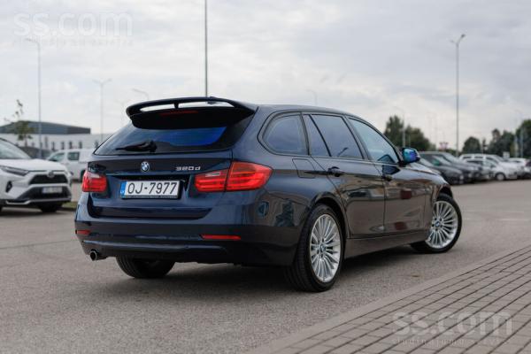 BMW 320 2014 in Riga on AUTOMOTO.COM.LV Blue BMW 320 2014 in Riga, with an engine capacity of 2.00 L and mileage of 298 thousand km for 6950 ā¬, photo 5 on AUTOMOTO.COM.LV