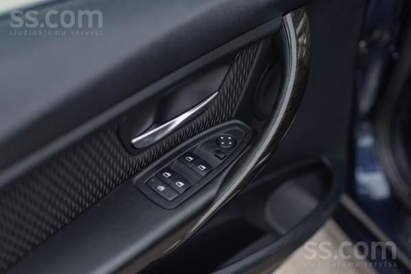BMW 320 2014 in Riga on AUTOMOTO.COM.LV Blue BMW 320 2014 in Riga, with an engine capacity of 2.00 L and mileage of 298 thousand km for 6950 ā¬, photo 11 on AUTOMOTO.COM.LV