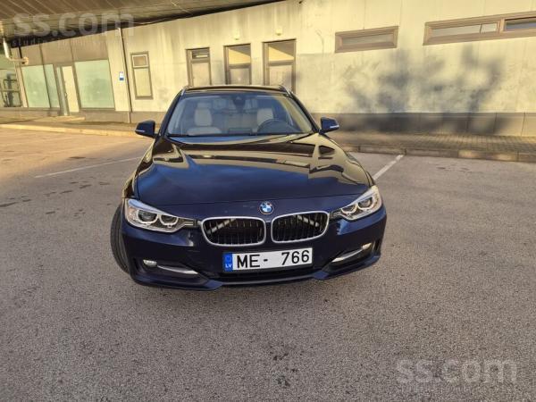 BMW 320 2014 in Riga on AUTOMOTO.COM.LV Blue BMW 320 2014 in Riga, with an engine capacity of 2.00 L and mileage of 321 thousand km for 8750 ā¬, photo 3 on AUTOMOTO.COM.LV