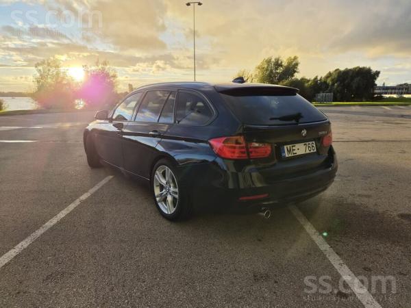 BMW 320 2014 in Riga on AUTOMOTO.COM.LV Blue BMW 320 2014 in Riga, with an engine capacity of 2.00 L and mileage of 321 thousand km for 8750 ā¬, photo 8 on AUTOMOTO.COM.LV