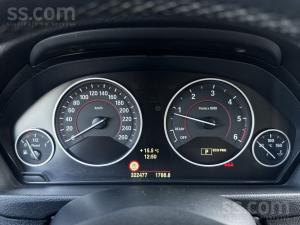 Zils BMW 320 2014 Rīga, ar dzinēja tilpumu 2.00 L un nobraukumu 322 tūkst. km par 7900 €, foto 36 vietnē AUTOMOTO.COM.LV