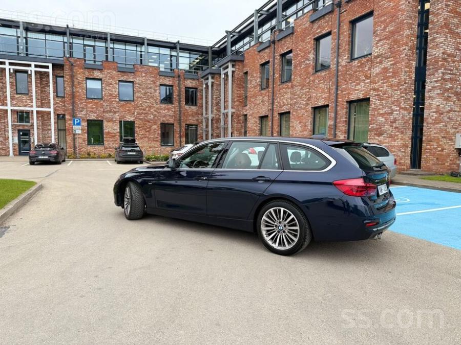 Blue BMW 320 2015 in Riga, with an engine capacity of 2.00 L and mileage of 260 thousand km for 14000 €, photo 16 on AUTOMOTO.COM.LV
