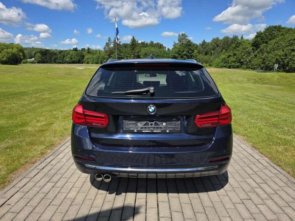 Blue BMW 320 2016 in Telschi, with an engine capacity of 2.00 L and mileage of 274 thousand km for 10500 €, photo 6 on AUTOMOTO.COM.LV