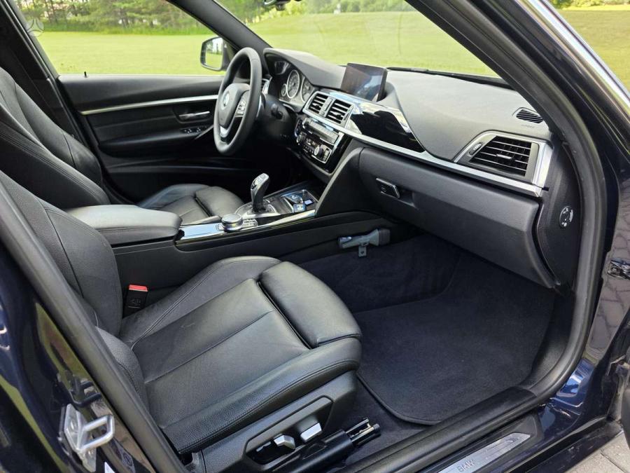 Blue BMW 320 2016 in Telschi, with an engine capacity of 2.00 L and mileage of 274 thousand km for 10500 €, photo 24 on AUTOMOTO.COM.LV