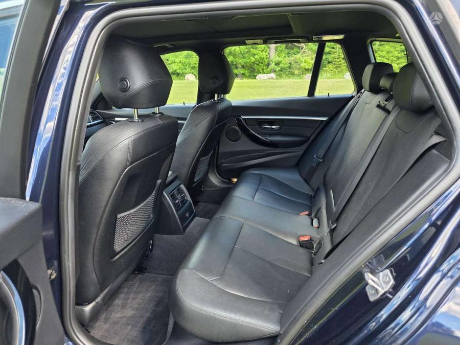 Blue BMW 320 2016 in Telschi, with an engine capacity of 2.00 L and mileage of 274 thousand km for 10500 €, photo 28 on AUTOMOTO.COM.LV