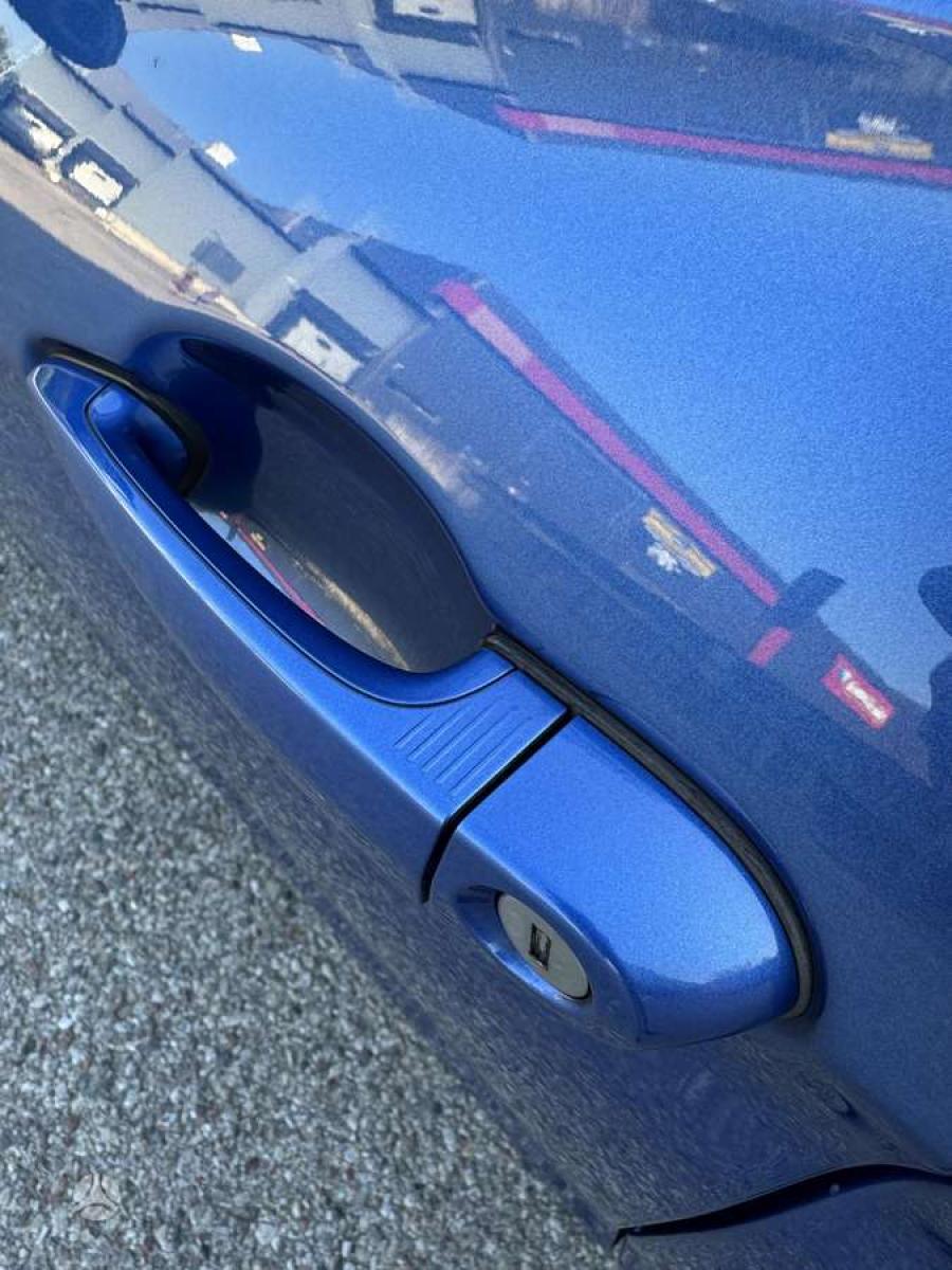 Blue BMW 320 2016 in Alytus, with an engine capacity of 2.00 L and mileage of 289 thousand km for 11400 €, photo 29 on AUTOMOTO.COM.LV