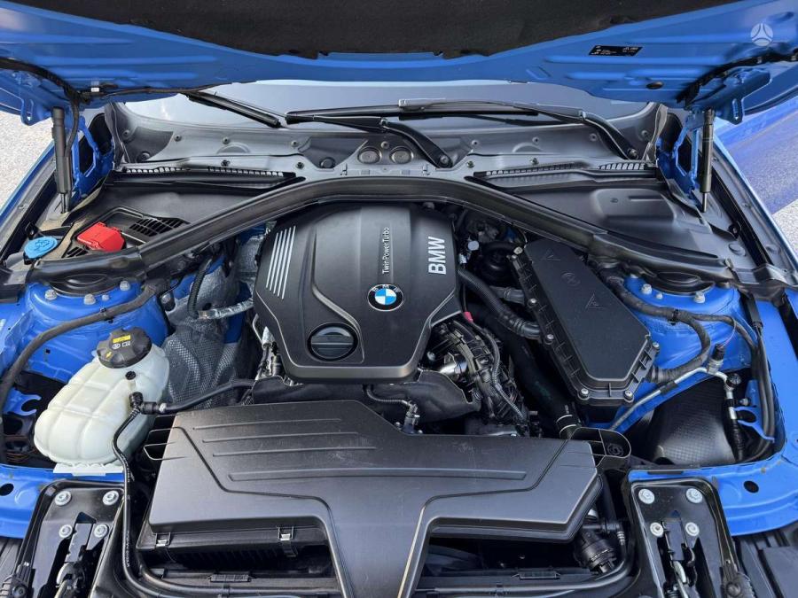 Blue BMW 320 2016 in Alytus, with an engine capacity of 2.00 L and mileage of 289 thousand km for 11400 €, photo 34 on AUTOMOTO.COM.LV