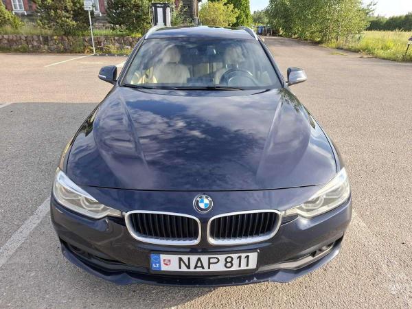 Blue BMW 320 2016 in Vilnius, with an engine capacity of 2.00 L and mileage of 303 thousand km for 8900 €, photo 2 on AUTOMOTO.COM.LV