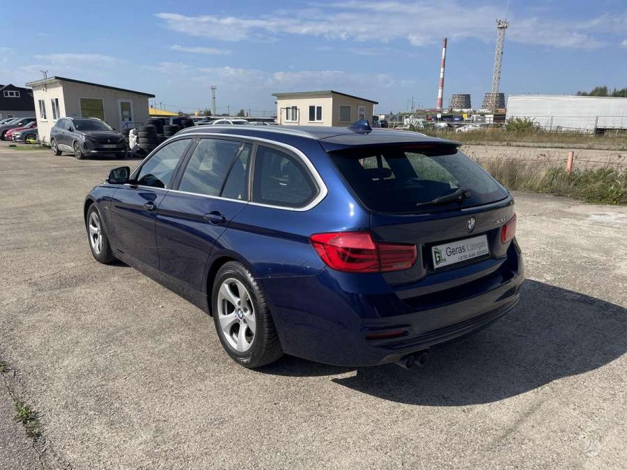 Blue BMW 320 2016 in Vilnius, with an engine capacity of 2.00 L and mileage of 231 thousand km for 11750 €, photo 8 on AUTOMOTO.COM.LV