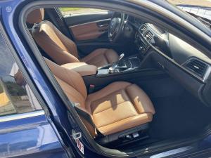 Blue BMW 320 2016 in Vilnius, with an engine capacity of 2.00 L and mileage of 231 thousand km for 11750 €, photo 13 on AUTOMOTO.COM.LV