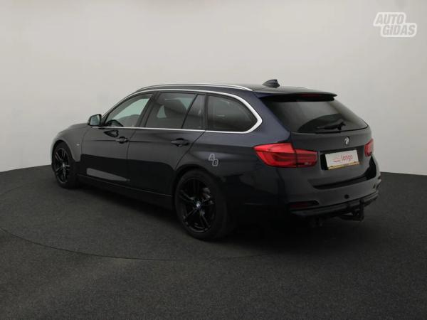 Blue BMW 320 2017 in Vilnius, with an engine capacity of 2.00 L and mileage of 184 thousand km for 14499 €, photo 7 on AUTOMOTO.COM.LV