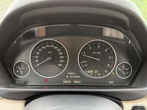 Blue BMW 320 2017 in Vilnius, with an engine capacity of 2.00 L and mileage of 330 thousand km for 7800 €, photo 17 on AUTOMOTO.COM.LV