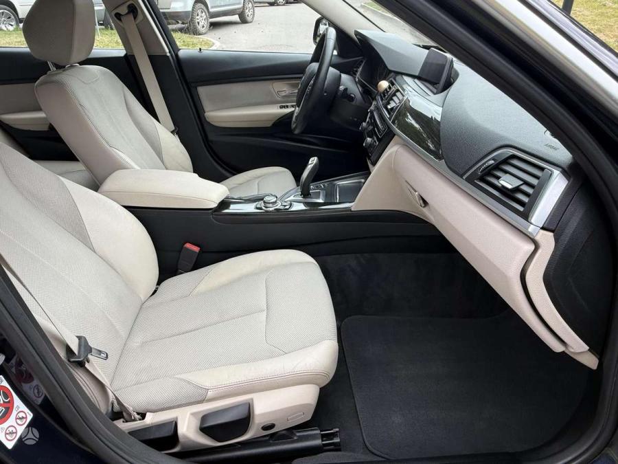 Blue BMW 320 2017 in Vilnius, with an engine capacity of 2.00 L and mileage of 330 thousand km for 7800 €, photo 19 on AUTOMOTO.COM.LV