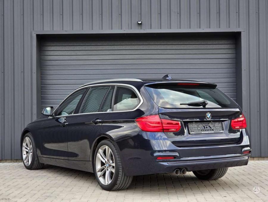 Blue BMW 320 2017 in Kaunas, with an engine capacity of 2.00 L and mileage of 266 thousand km for 11990 €, photo 21 on AUTOMOTO.COM.LV
