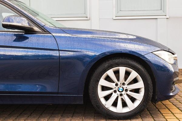 Zils BMW 320 2017 Ventspils, ar dzinēja tilpumu 2.00 L un nobraukumu 244 tūkst. km par 11650 €, foto 10 vietnē AUTOMOTO.COM.LV