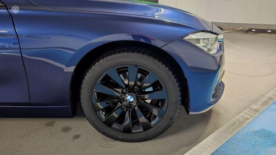 Zils BMW 320 2018 Viļņa, ar dzinēja tilpumu 2.00 L un nobraukumu 320 tūkst. km par 9600 €, foto 12 vietnē AUTOMOTO.COM.LV