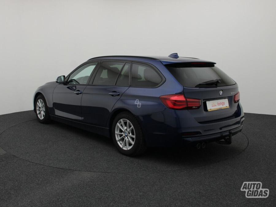 Blue BMW 320 2018 in Vilnius, with an engine capacity of 2.00 L and mileage of 177 thousand km for 15299 €, photo 6 on AUTOMOTO.COM.LV