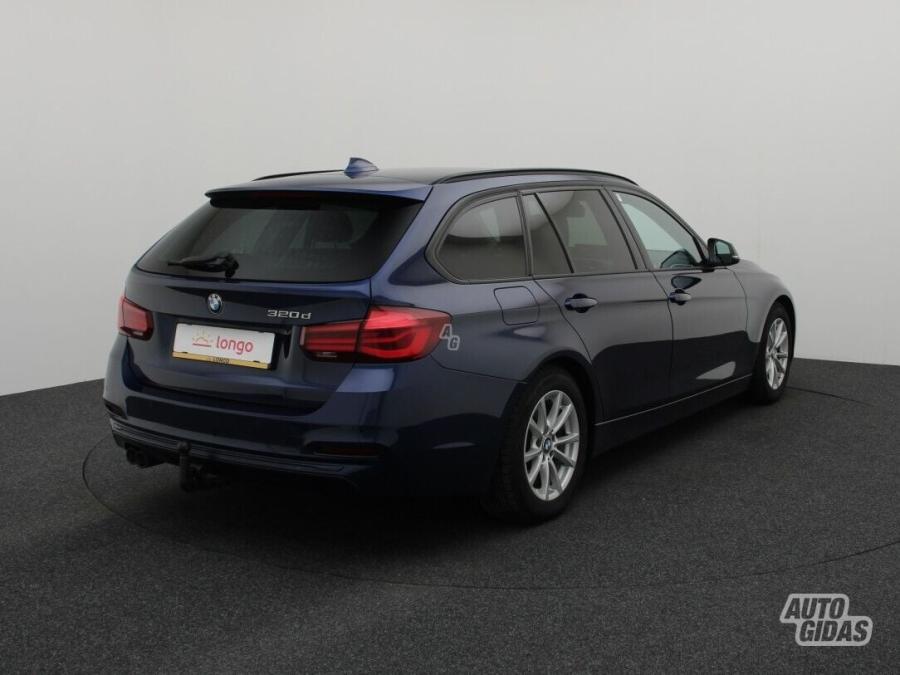Blue BMW 320 2018 in Vilnius, with an engine capacity of 2.00 L and mileage of 177 thousand km for 15299 €, photo 7 on AUTOMOTO.COM.LV
