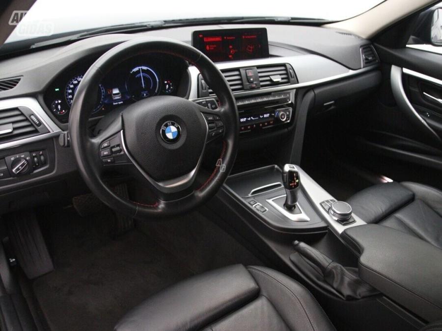Blue BMW 320 2018 in Vilnius, with an engine capacity of 2.00 L and mileage of 177 thousand km for 15299 €, photo 15 on AUTOMOTO.COM.LV