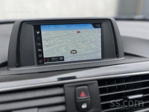 Zils BMW 320 2018 Liepāja, ar dzinēja tilpumu 2.00 L un nobraukumu 366 tūkst. km par 9450 €, foto 24 vietnē AUTOMOTO.COM.LV
