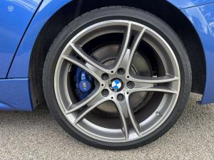 Blue BMW 320 2018 in Panevezys, with an engine capacity of 2.00 L and mileage of 211 thousand km for 14900 €, photo 31 on AUTOMOTO.COM.LV
