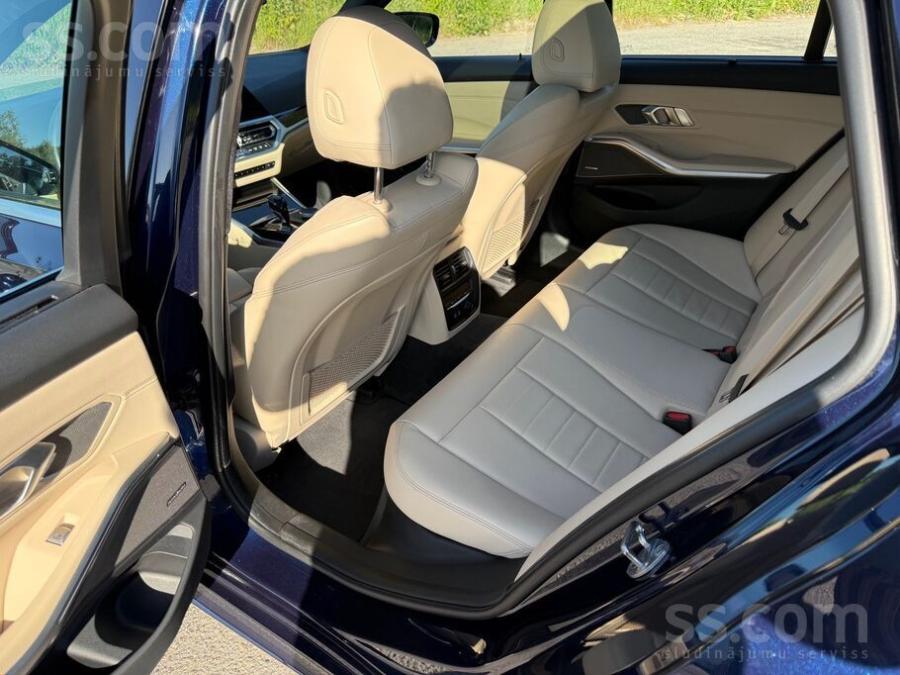 Zils BMW 320 2019 Rīga, ar dzinēja tilpumu 2.00 L un nobraukumu 149 tūkst. km par 21000 €, foto 5 vietnē AUTOMOTO.COM.LV