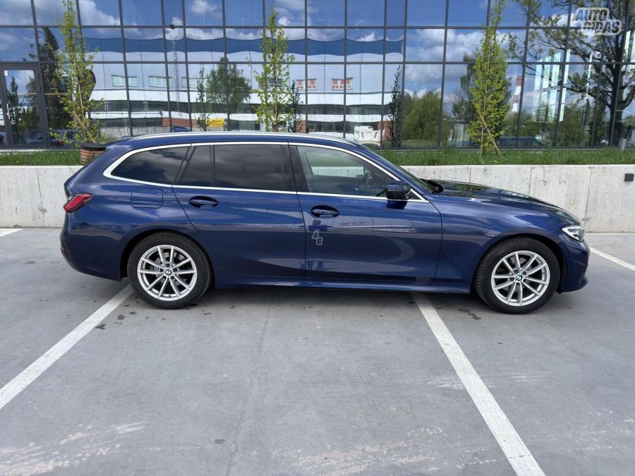 Zils BMW 320 2020 Panevēža, ar dzinēja tilpumu 2.00 L un nobraukumu 257 tūkst. km par 13750 €, foto 13 vietnē AUTOMOTO.COM.LV