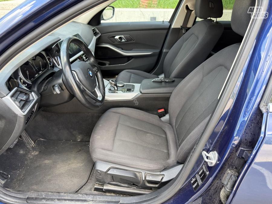Zils BMW 320 2020 Panevēža, ar dzinēja tilpumu 2.00 L un nobraukumu 257 tūkst. km par 13750 €, foto 14 vietnē AUTOMOTO.COM.LV