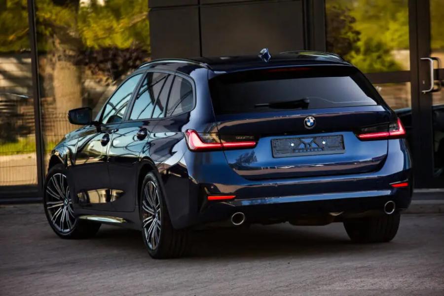 Zils BMW 320 2020 Jelgava, ar dzinēja tilpumu 2.00 L un nobraukumu 150 tūkst. km par 24950 €, foto 4 vietnē AUTOMOTO.COM.LV