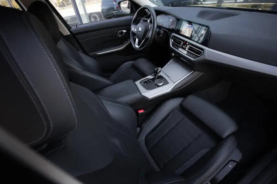 Zils BMW 320 2020 Jelgava, ar dzinēja tilpumu 2.00 L un nobraukumu 150 tūkst. km par 24950 €, foto 10 vietnē AUTOMOTO.COM.LV