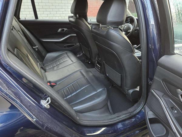 БМВ 320 2020 в Каунас на AUTOMOTO.COM.LV Синий БМВ 320 2020 в Каунас, объемом двигателя 2.00 л и пробегом 325 тыс. км за 12250 €, фото 10 на AUTOMOTO.COM.LV