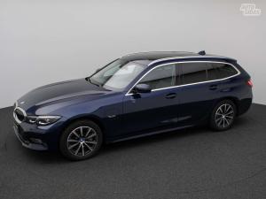Blue BMW 320 2022 in Kaunas, with an engine capacity of 2.00 L and mileage of 86 thousand km for 30124 €, photo 12 on AUTOMOTO.COM.LV