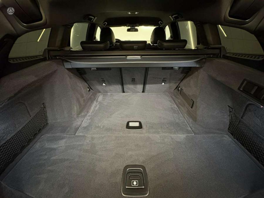 Zils BMW 320 2022 Marijampole, ar dzinēja tilpumu 2.00 L un nobraukumu 176 tūkst. km par 18750 €, foto 23 vietnē AUTOMOTO.COM.LV
