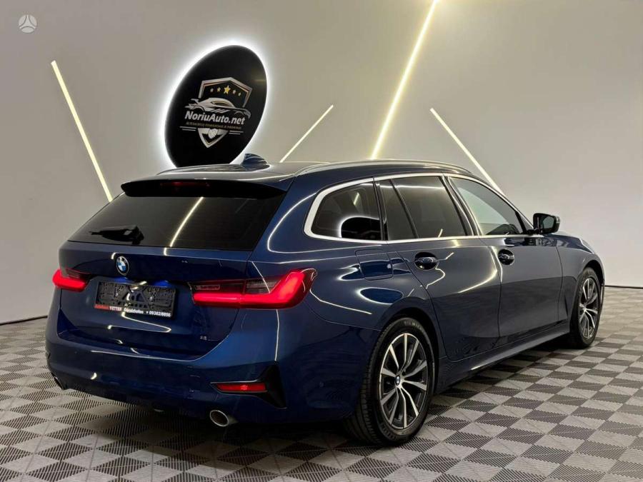 Zils BMW 320 2022 Marijampole, ar dzinēja tilpumu 2.00 L un nobraukumu 176 tūkst. km par 18750 €, foto 25 vietnē AUTOMOTO.COM.LV