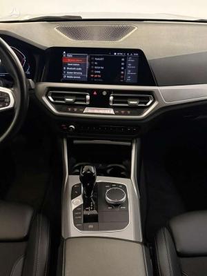 Zils BMW 320 2022 Marijampole, ar dzinēja tilpumu 2.00 L un nobraukumu 176 tūkst. km par 18750 €, foto 29 vietnē AUTOMOTO.COM.LV