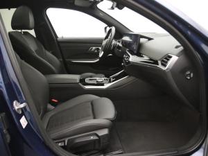 Zils BMW 320 2023 Viļņa, ar dzinēja tilpumu 2.00 L un nobraukumu 176 tūkst. km par 24199 €, foto 15 vietnē AUTOMOTO.COM.LV