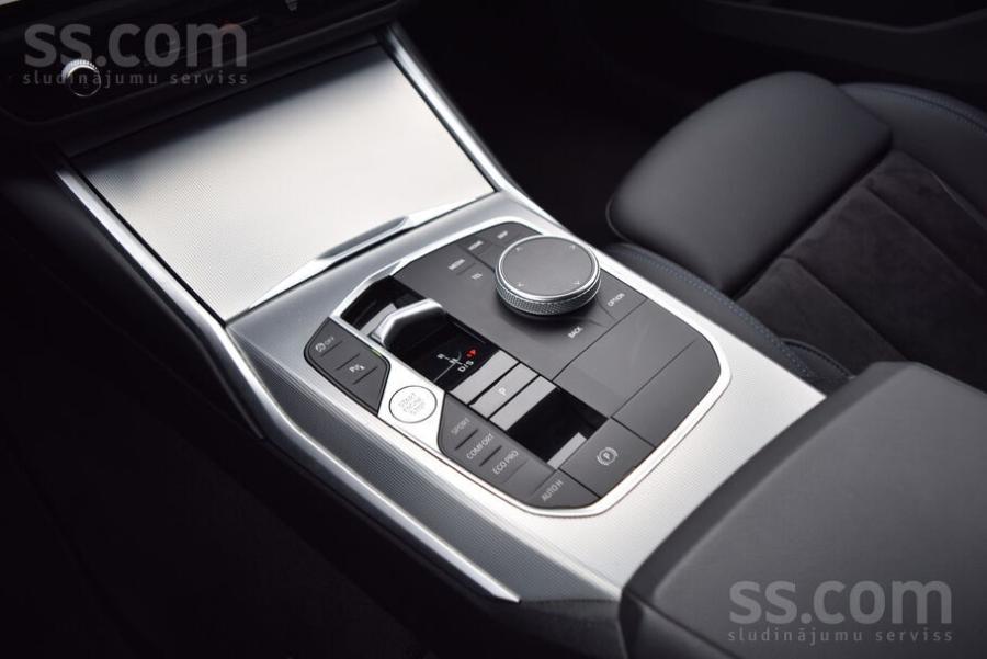 Zils BMW 320 2023 Rīga, ar dzinēja tilpumu 2.00 L un nobraukumu 42 tūkst. km par 34900 €, foto 16 vietnē AUTOMOTO.COM.LV