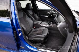 Zils BMW 320 2023 Rīga, ar dzinēja tilpumu 2.00 L un nobraukumu 107 tūkst. km par 31950 €, foto 8 vietnē AUTOMOTO.COM.LV