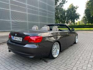 Brūns BMW 320 2010 Marijampole, ar dzinēja tilpumu 0.00 L un nobraukumu 319 tūkst. km par 7800 €, foto 4 vietnē AUTOMOTO.COM.LV