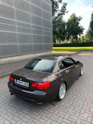 Brūns BMW 320 2010 Marijampole, ar dzinēja tilpumu 0.00 L un nobraukumu 319 tūkst. km par 7800 €, foto 18 vietnē AUTOMOTO.COM.LV
