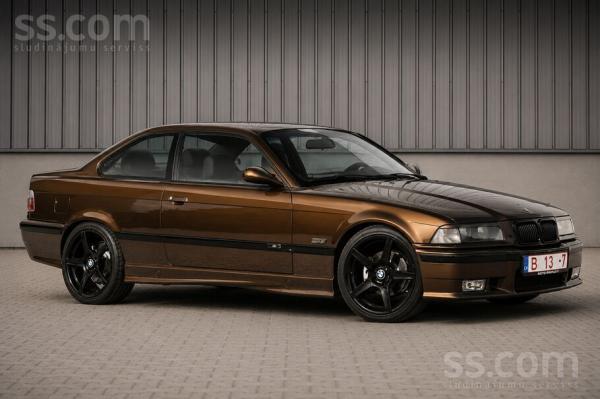Brown BMW 320 1996 in Tukums, with an engine capacity of 2.00 L and mileage of 250 thousand km for 6900 €, photo 1 on AUTOMOTO.COM.LV