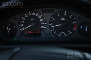Brūns BMW 320 1996 Tukums, ar dzinēja tilpumu 2.00 L un nobraukumu 250 tūkst. km par 6900 €, foto 18 vietnē AUTOMOTO.COM.LV