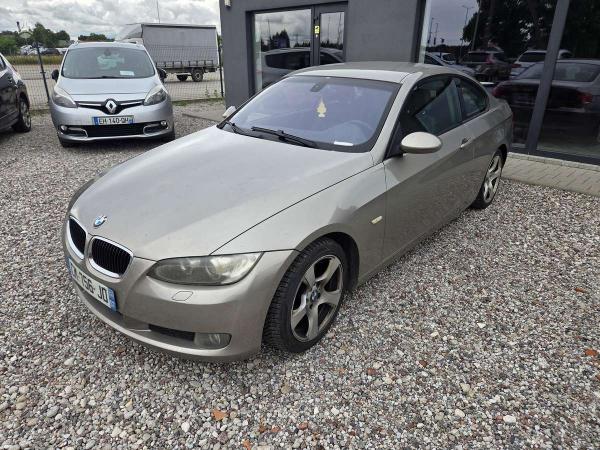Brown BMW 320 2008 in Taurage, with an engine capacity of 2.00 L and mileage of 343 thousand km for 3200 €, photo 1 on AUTOMOTO.COM.LV