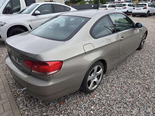 Brown BMW 320 2008 in Taurage, with an engine capacity of 2.00 L and mileage of 343 thousand km for 3200 €, photo 5 on AUTOMOTO.COM.LV