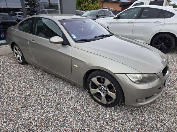 Brown BMW 320 2008 in Taurage, with an engine capacity of 2.00 L and mileage of 343 thousand km for 3200 €, photo 7 on AUTOMOTO.COM.LV