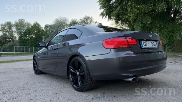 Brūns BMW 320 2010 Valmiera, ar dzinēja tilpumu 2.00 L un nobraukumu 285 tūkst. km par 7500 €, foto 9 vietnē AUTOMOTO.COM.LV